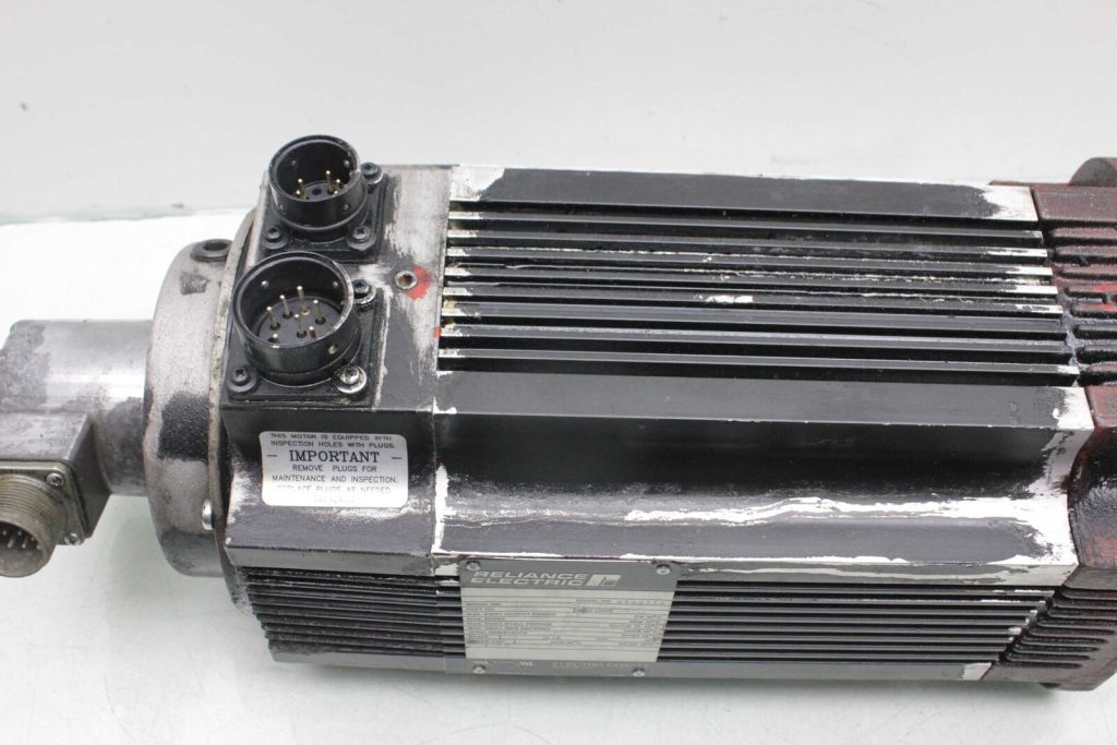 Reliance Electric 1326AB-B520E-21 / Servo Motor / Allen Bradley Encoder ...