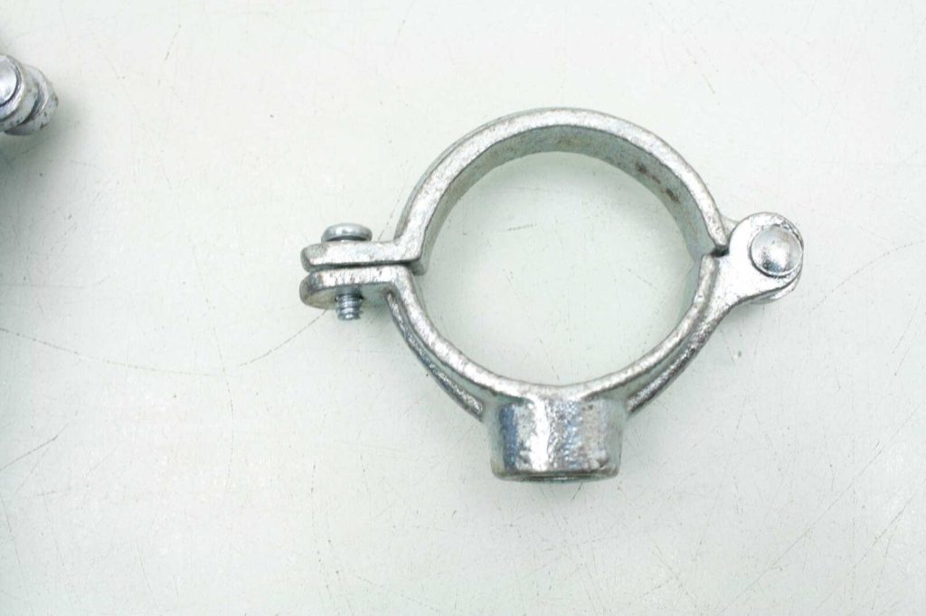 10 Steel 1-1/4" Hinged Threaded Rod Conduit / Pipe Hangers 1/2"-13 ...