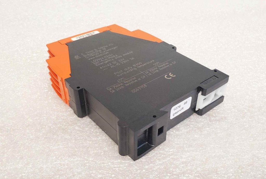 Dold Safemaster LG5924.02/61 Safety Relay Not-Aus-Modul Emergency Stop ...