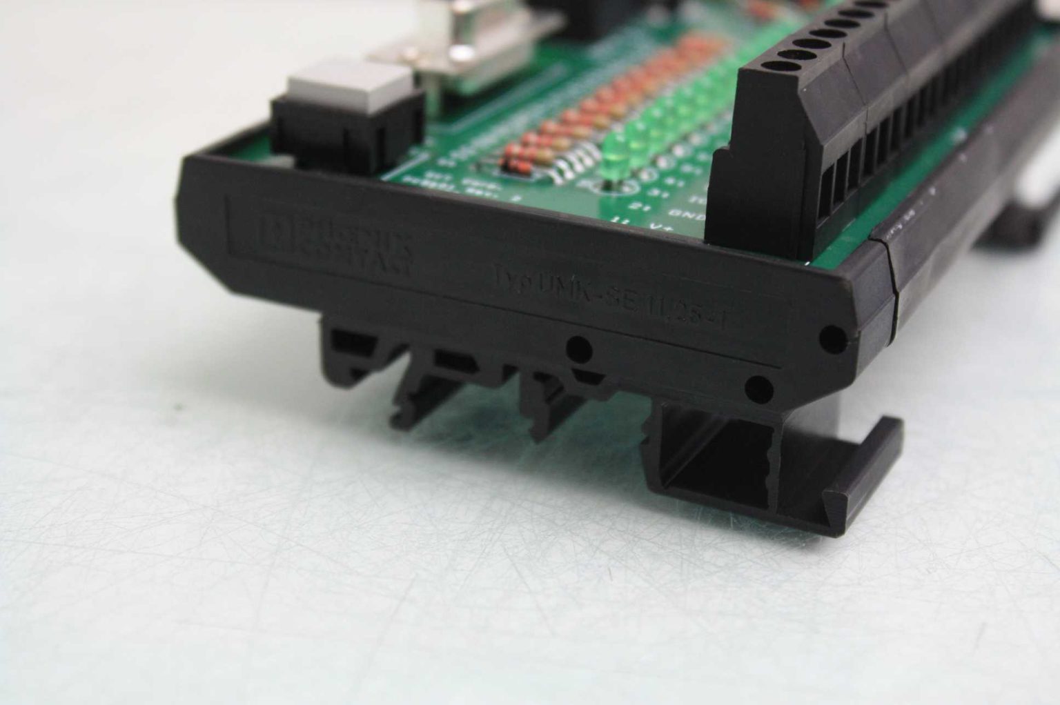 Cognex DVT PCB601 Breakout Board w/ Phoenix Contact UMK-SE 11,25-1 Base ...
