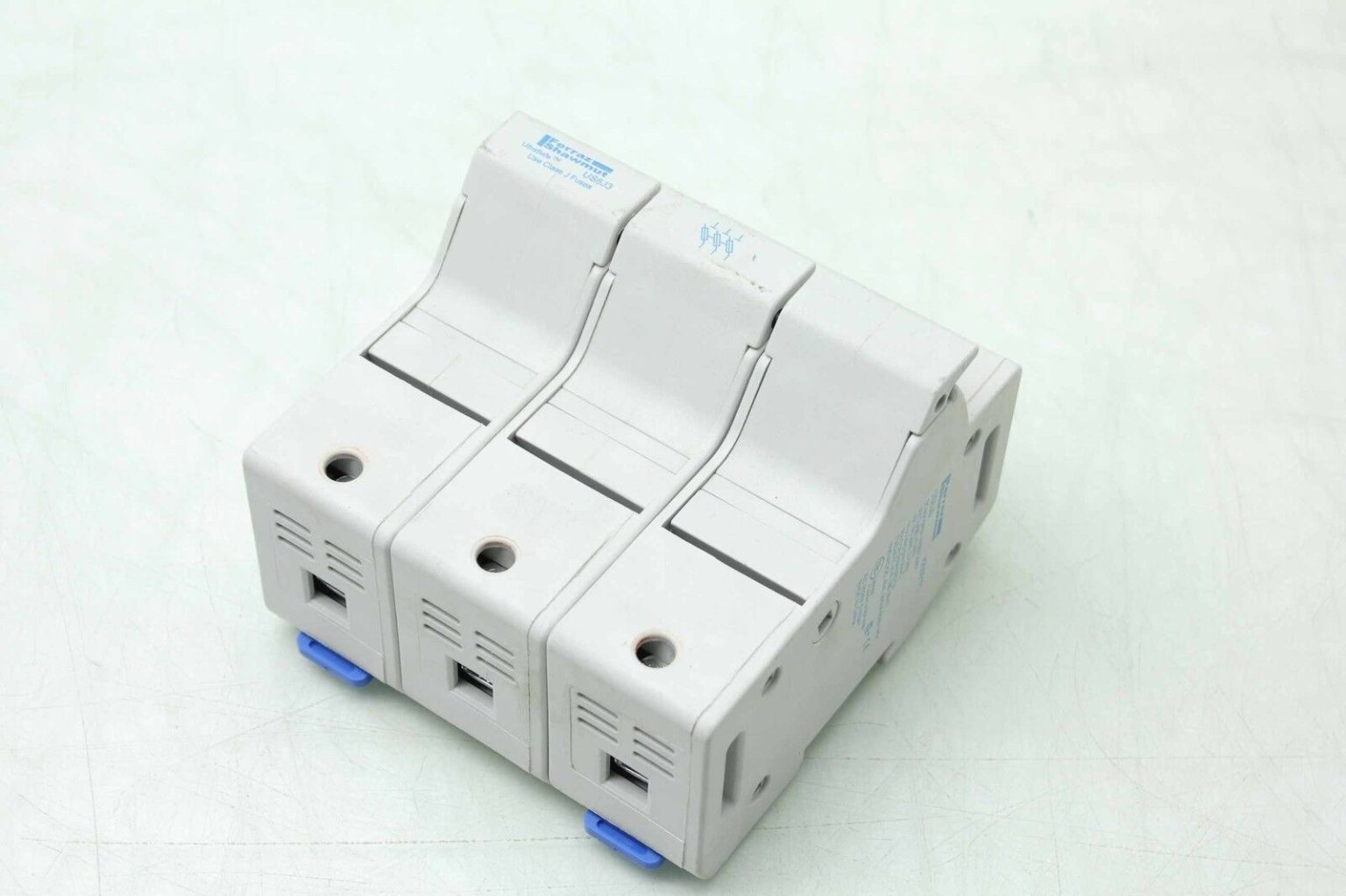 Ferraz Shawmut US6J3 Industrial Fuse Block 60A 3 Pole W/ AJT60 60A ...