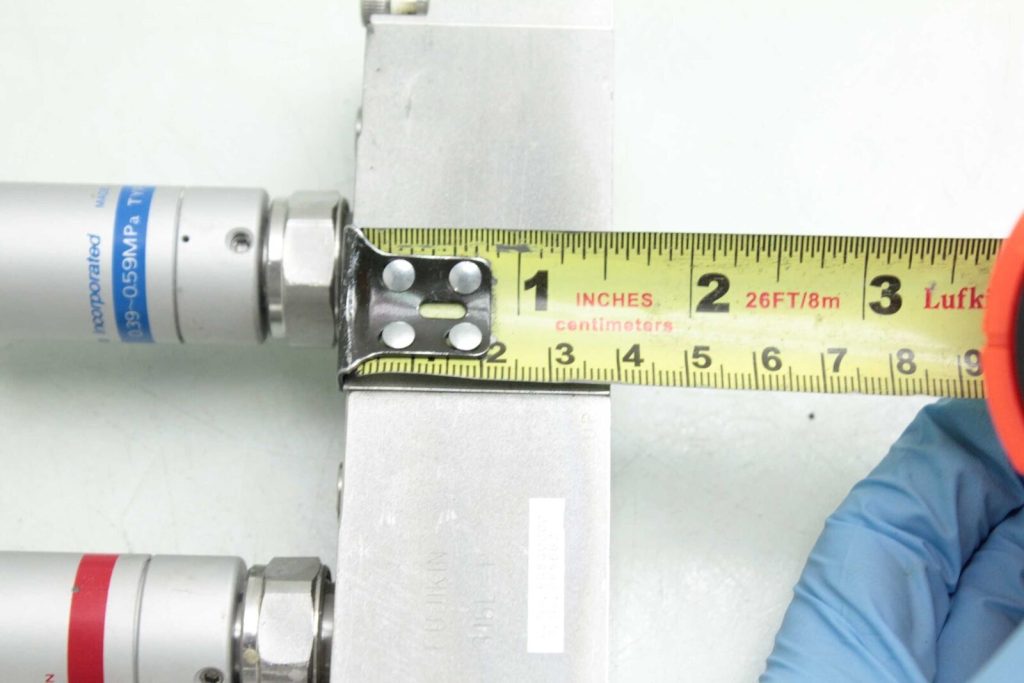 Fujikin FBSDAL-6.35UGF-3B4-DT Pneumatic IGS Valve Block 1MPa / 316 ...