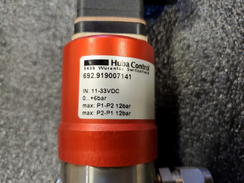 Huba Control 692.919007141 Differential Pressure Transducer 0-6 Bar / 4 ...