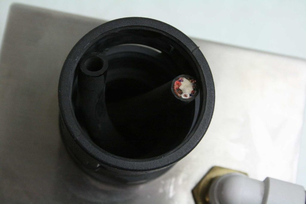 IAI Intelligent Actuator ISD-S-16-60-200-CR Ball Screw Linear Actuator ...