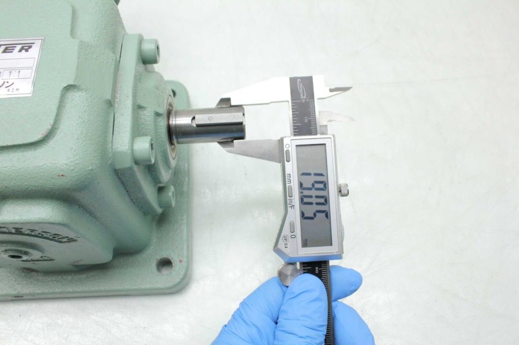 Tsubaki Emerson ED4M-1-LR-O-Y Miter Right Angle Gear Reducer 3-Way 1:1 ...