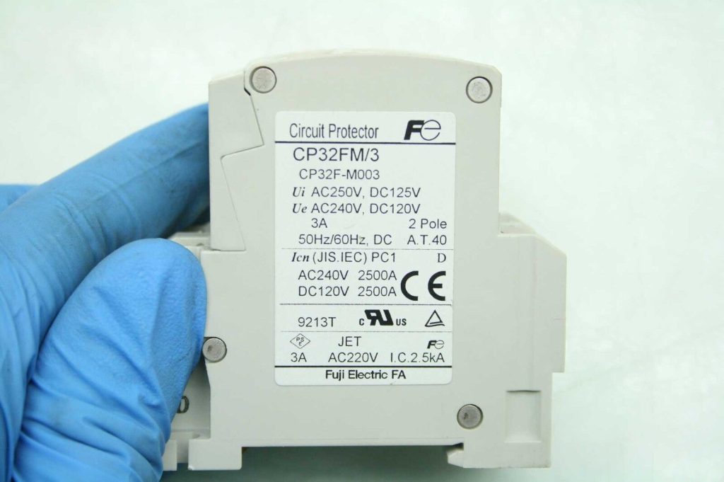 11 Assorted Fuji Electric CP32FM 2 Pole Circuit Breakers 1 to 5A Trip Rated - Used - Motion ...