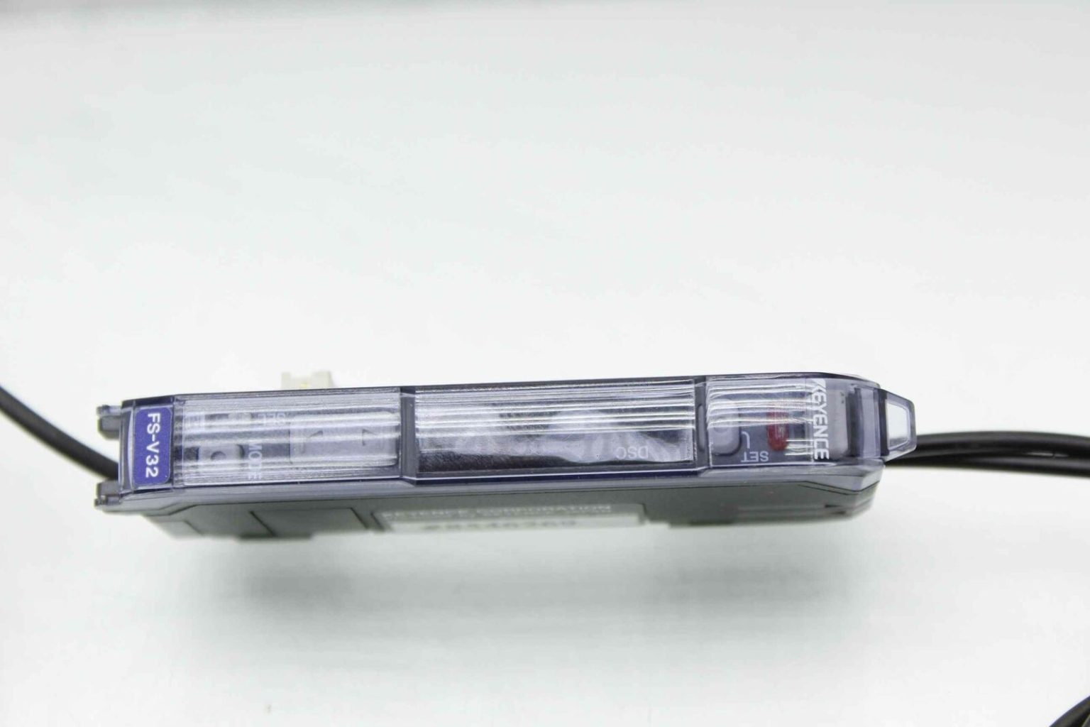 Keyence FS-V32 Digital Fiber Optic Sensor - Used - Motion Constrained ...
