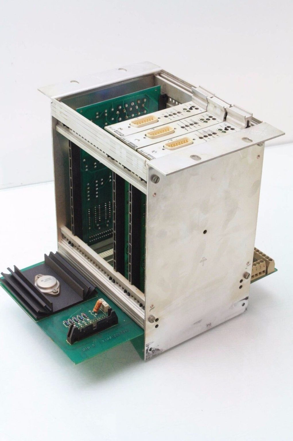 Labod Electronic Servo Control uP AR Rack w Control Cards 8307BS ...