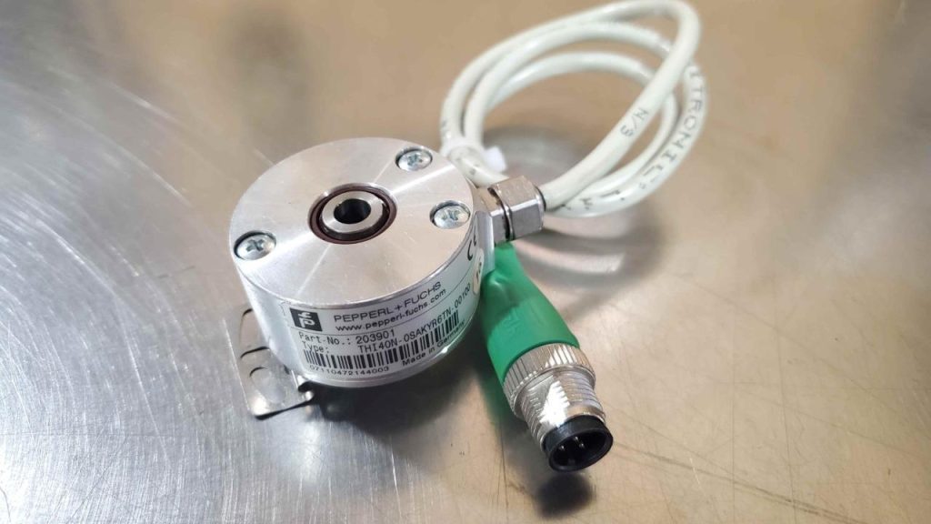 Pepper + Fuchs 203901 Rotary Encoder THI40N-0SAKYR6TN-00100 - Used ...