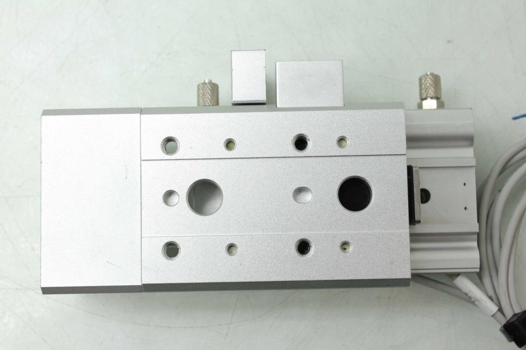 SMC 13-MXS12-20AS Pneumatic Guided Air Slide Table 12mm Bore x 20mm Stroke - Used - Motion ...