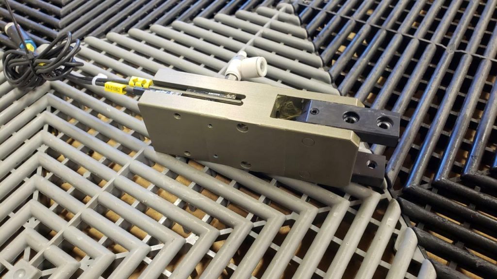 Schunk PRG 42-90 Radial Pneumatic Gripper 90 Degree - Used - Motion ...