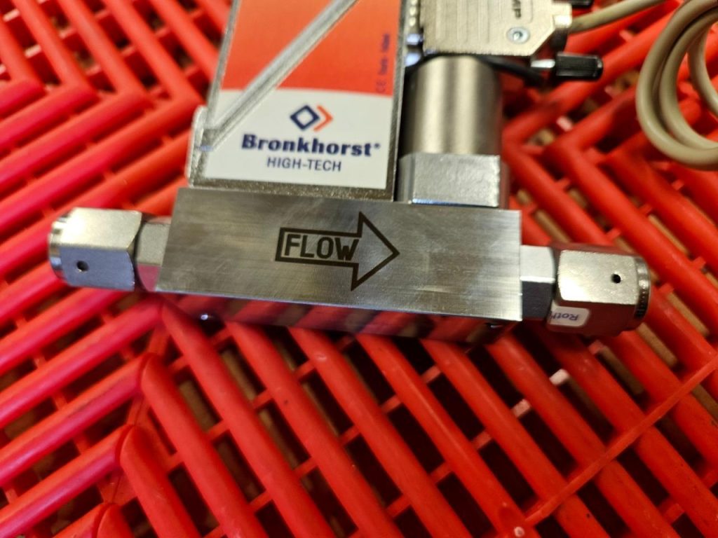 Bronkhorst EZ-FLOW MFM Mass Flow Meter RUR-013F - Used - Motion ...