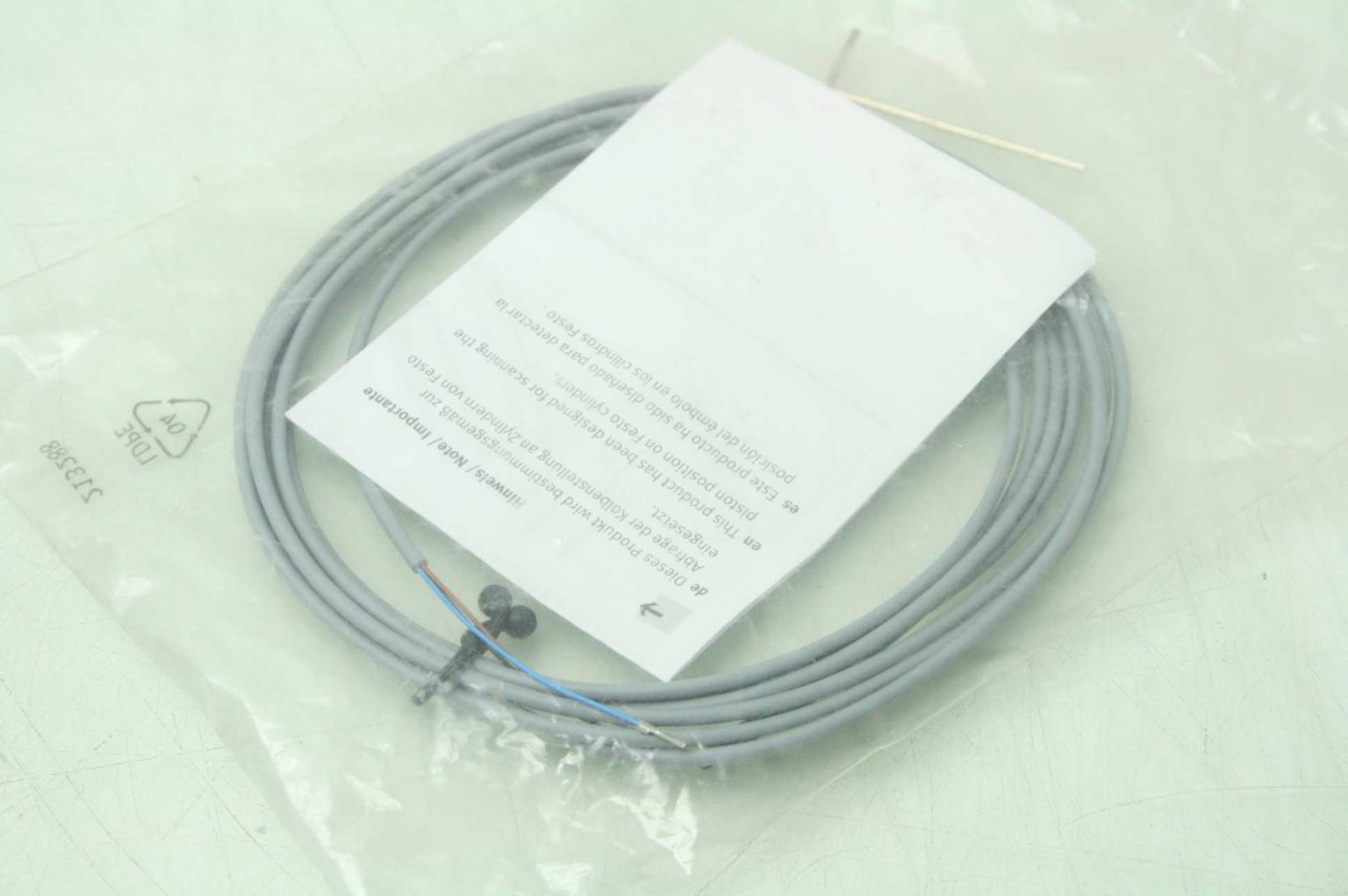 2 New Festo SMT-10F Cylinder Proximity Sensor Cylinder Reed Switch 24V ...