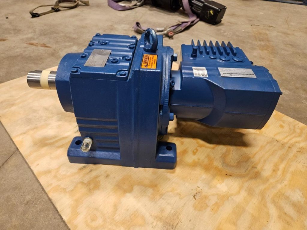 New Sew Eurodrive R87-DRC2-015-DSC-A-ACR Helical Gear Motor 2 HP with ...
